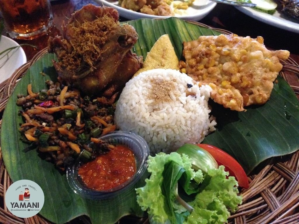 De’ Leuit Bogor – Restoran Sunda Autentik
